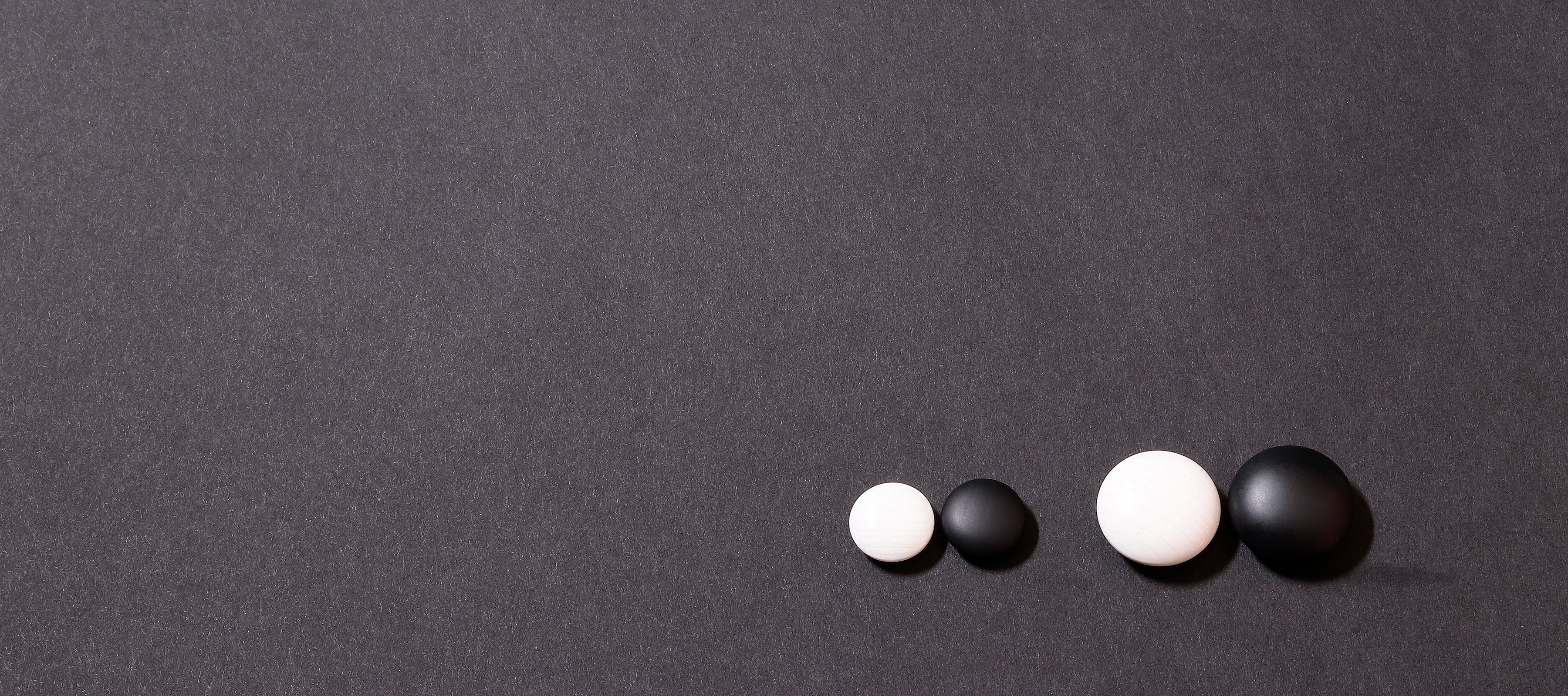 Mini size Go stones and other Go stones – kurokigoishiten