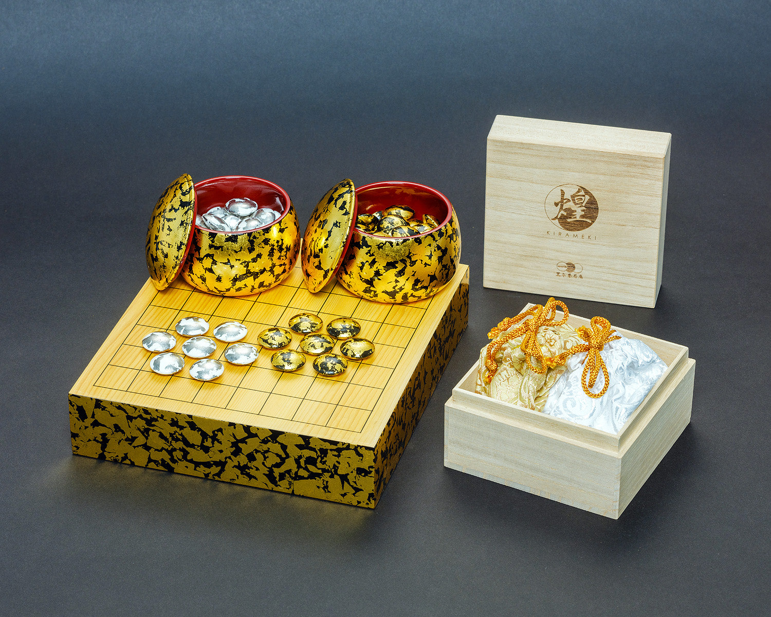 Gold leaf finish Go Stones, Go Board and Go Bowls, "煌 KIRAMEKI" 9X9 Go ...